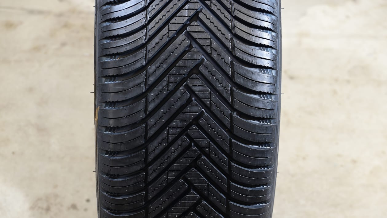 Hankook Kinergy 4S2 - All-Season Tyre Test | Auto Express